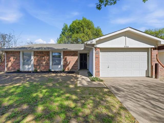 5416 Dunson Dr, Haltom City, TX 76148
