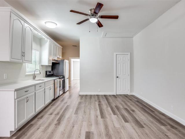 5416 East Side Avenue # Left