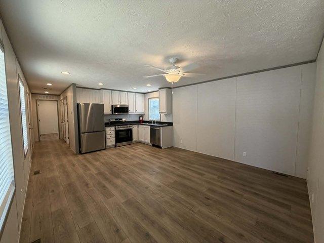 5416 Hicks Cor Unit 214, Kalamazoo, MI 49002