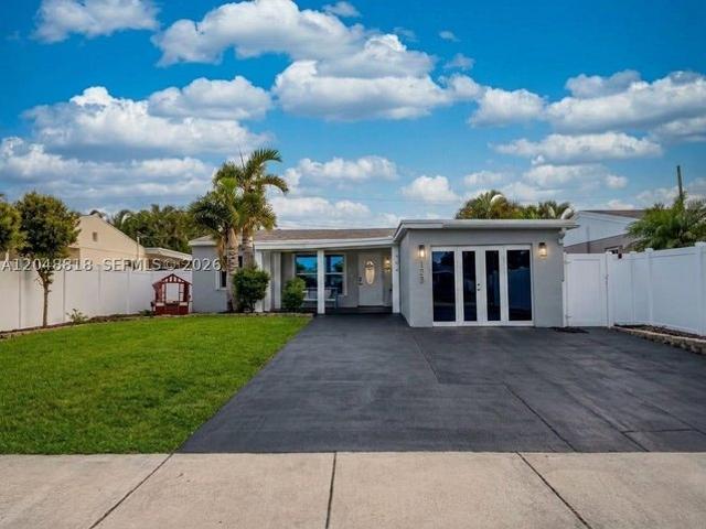 5417 NE 4th Ter, Oakland Park, FL 33334
