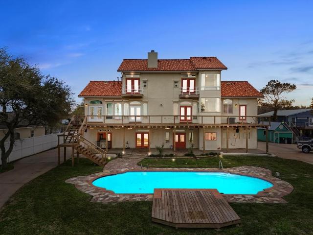 5417 W Bayshore Dr, Unit A, Bacliff, TX 77518 | MLS #15347 | Compass
