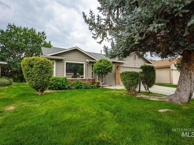 5418 N Willowcrest Pl, Garden City, ID 83714
