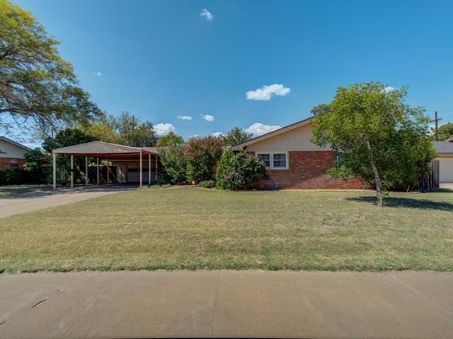 5418 29th St, Lubbock, TX 79407