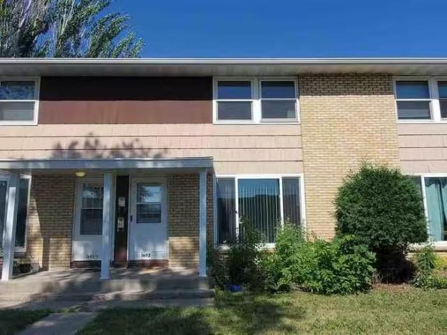 54192375 1602 S 14th St