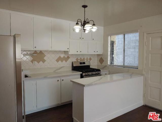 5419 Harold Way 2