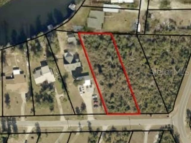 5419 Indian Bluff Dr, Youngstown, FL 32466