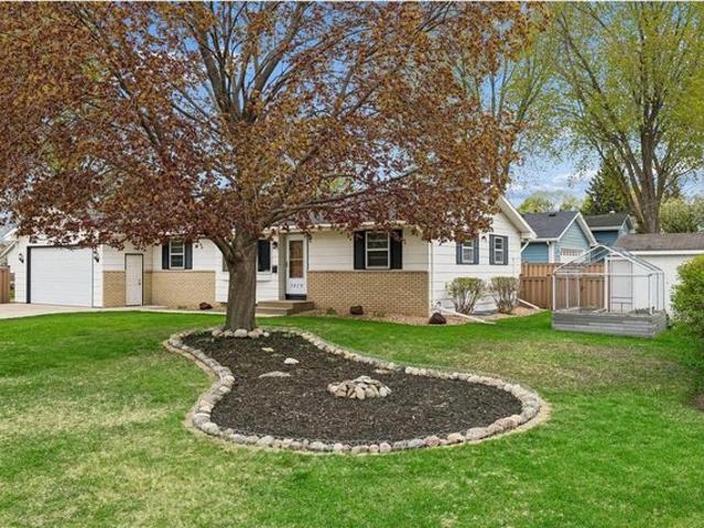 5419 50th Ave N, Crystal, MN 55429