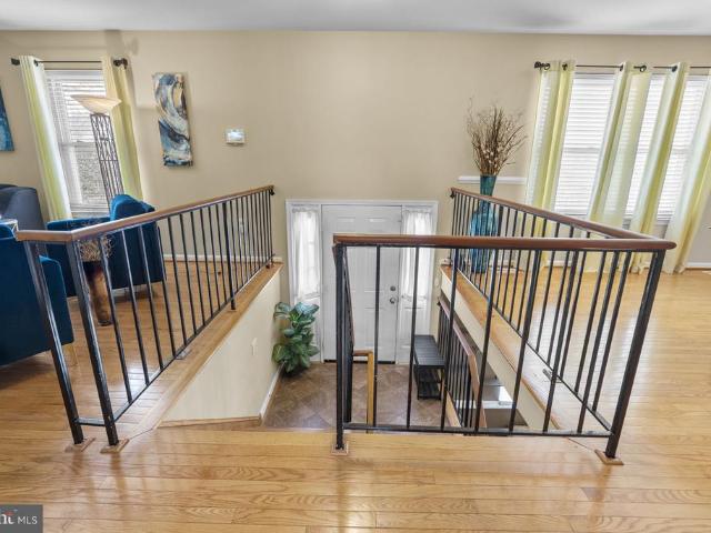 5410 Tinkers Creek Place