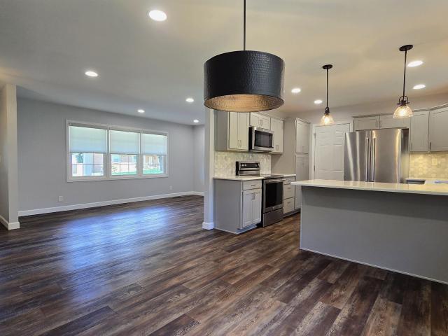 5411 E Timberwood Drive