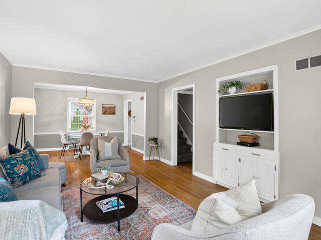 5412 N Bay Ridge Ave