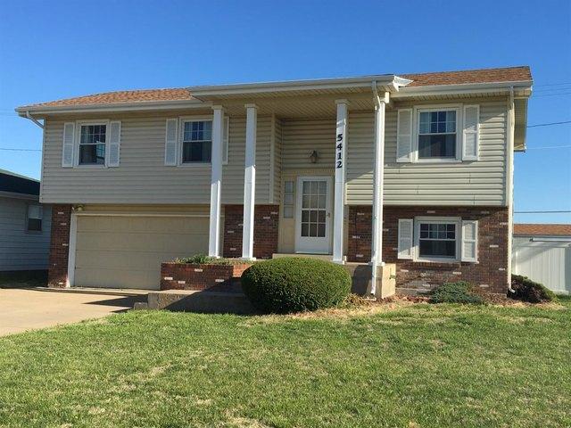 5412 Navajo Rd, Great Bend, KS 67530