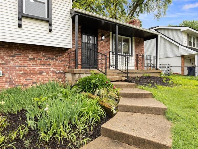 5412 NE 56th Place