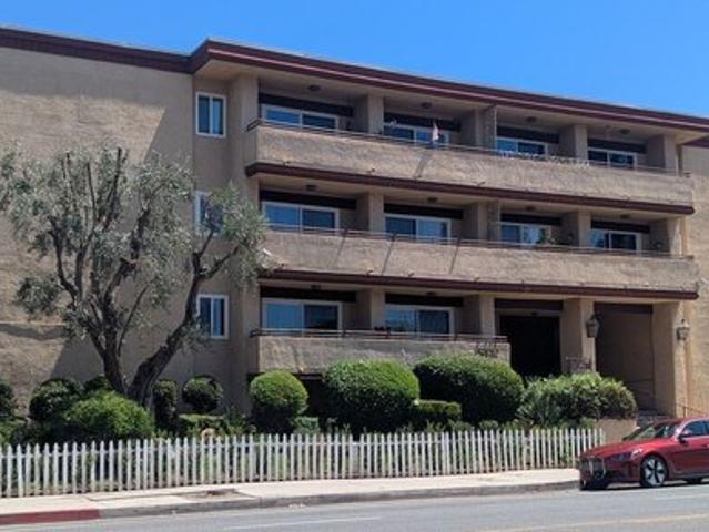 5412 Lindley Ave Unit 218, Encino, CA 91316