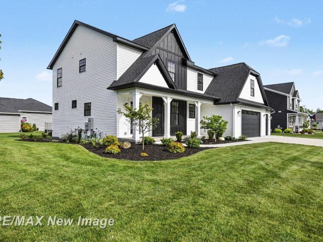 5412 Red Tail Lane