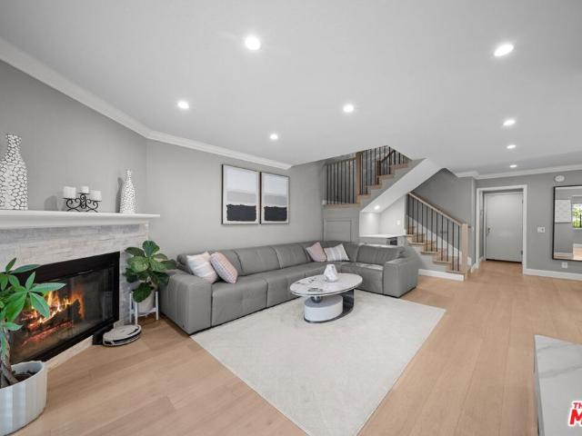 5413 Mark Court
