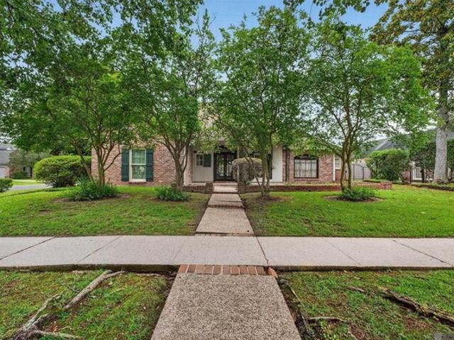5413 N Pointer Ct, Baton Rouge, LA 70808