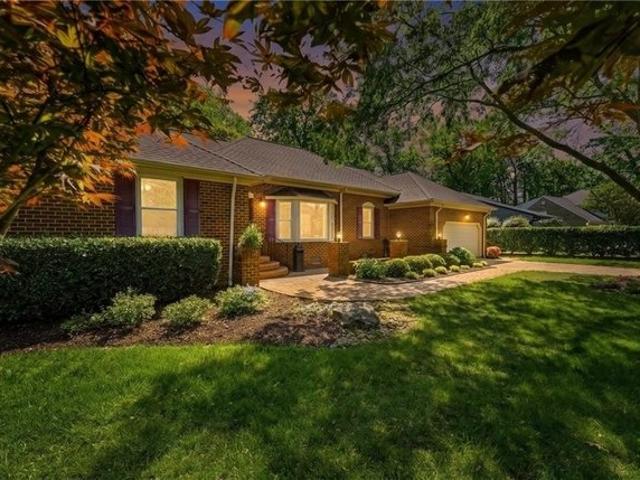 5413 Hargrove Blvd, Virginia Beach, VA 23464