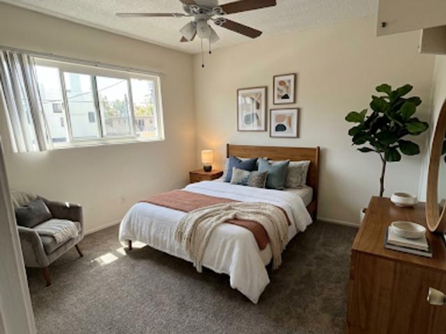 #541 2 Bedroom Apartment for Rent at 217 S Jackson St, Glendale, CA 91205 City Center
