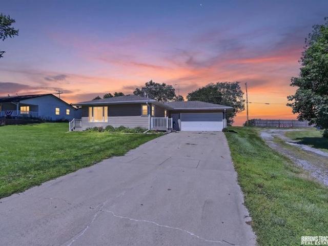 541 9th St, Adams, NE 68301