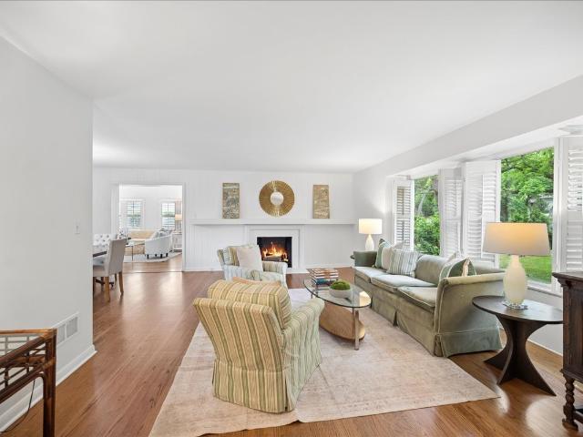 541 Dundee Road