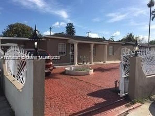 541 E 38th St, Hialeah, FL 33013