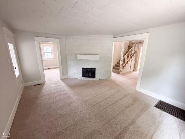 541 E Main Street
