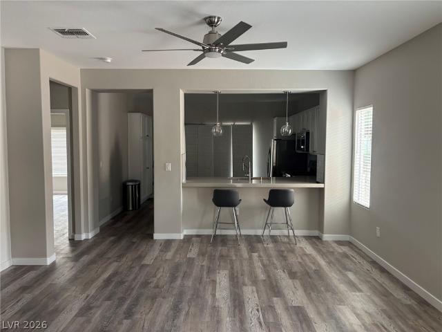 541 Eagle Perch Pl, Henderson, NV 89012 | MLS #2769 | Compass