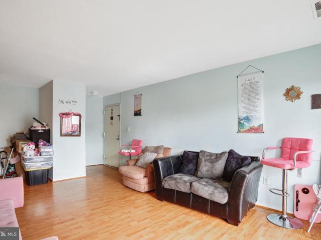 541 Florida Avenue # 101