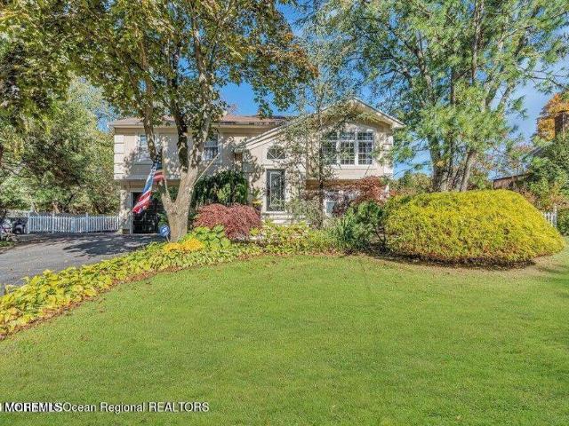 541 Frank Applegate Road