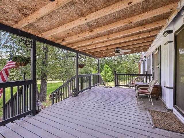 541 Hidden Oaks Dr