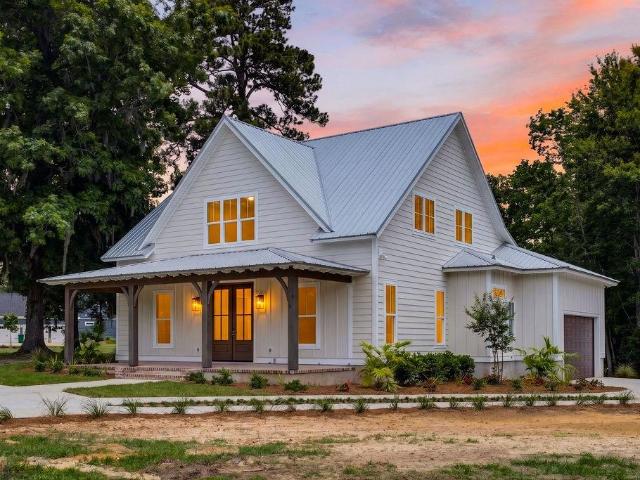 541 Oak Lawn Rd