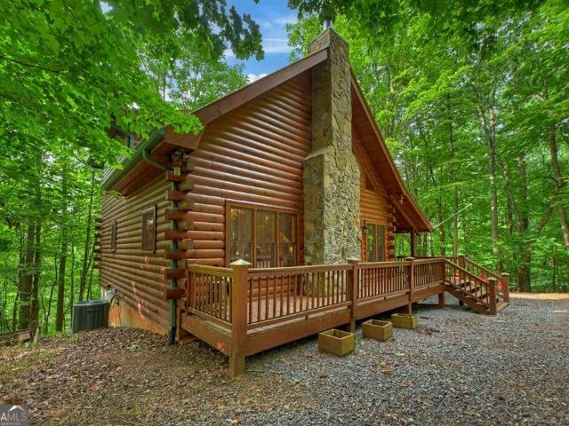 541 Little Bushy Head Road