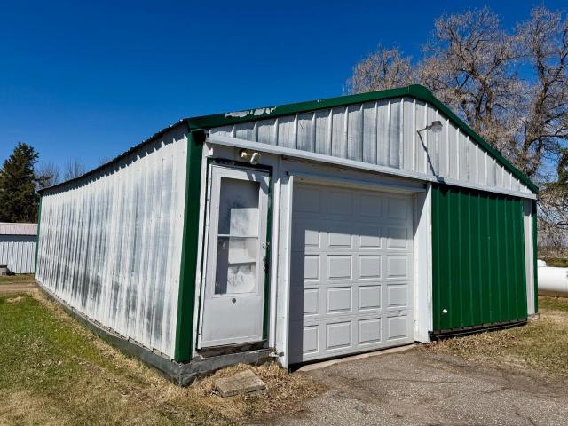541 Main Street N