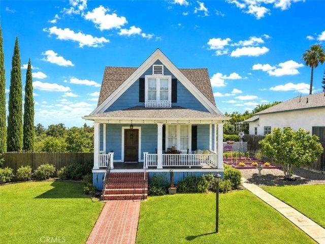 541 S 4th St, Redlands, CA 92373
