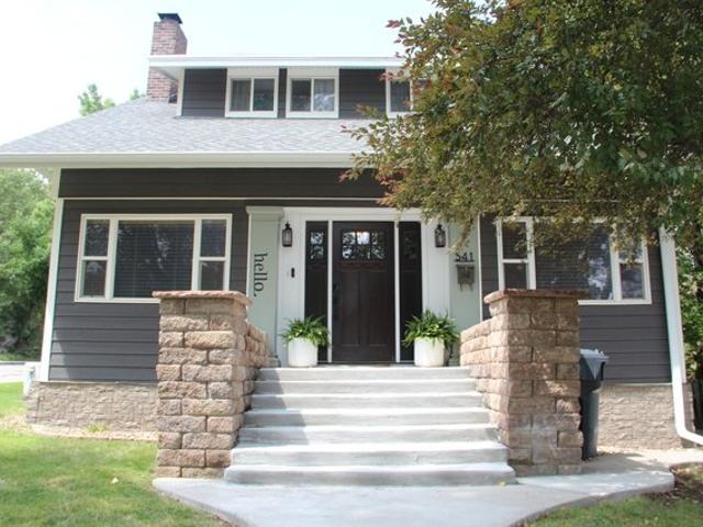 541 S Monroe St, Winner, SD 57580