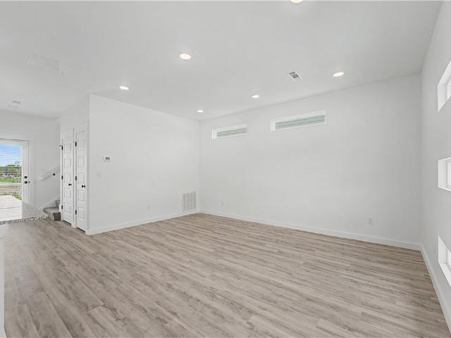 541 Solar Street