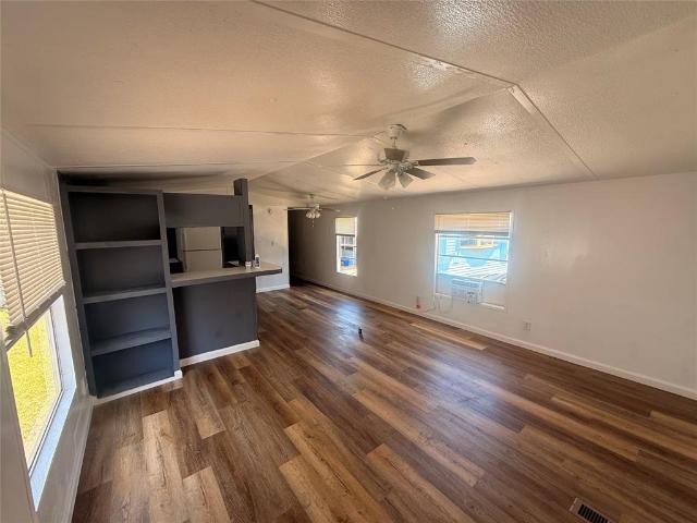 541 Simmons Way # 8