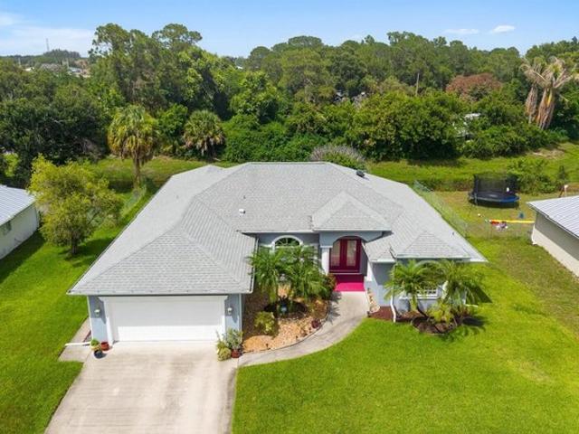 541 SW Dairy Rd, Port Saint Lucie, FL 34953
