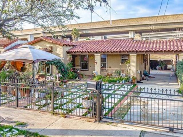 541 W 117th St, Los Angeles, CA 90044