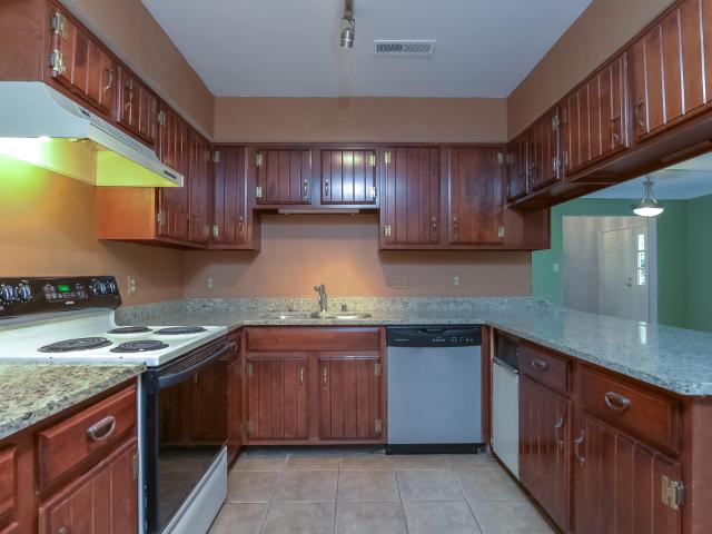 541 W Short Street # 3