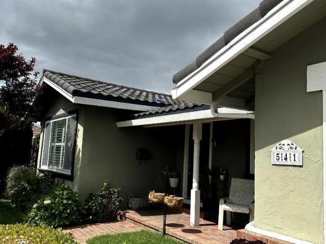 541 Woodstock Way