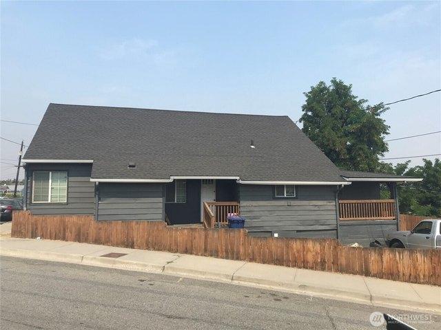 541 Walker Ave, Wenatchee, WA 98801