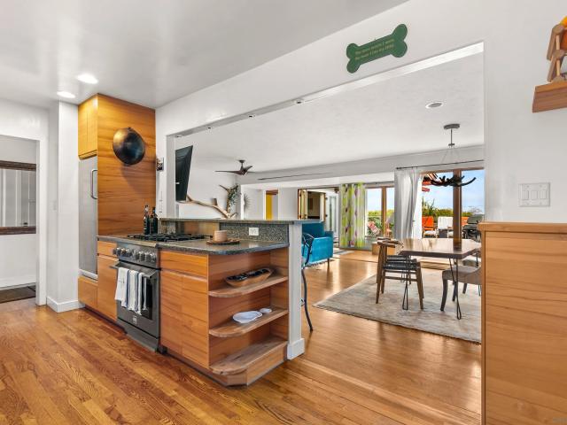 541 Tarento Dr, San Diego, CA 92106 | MLS #260008