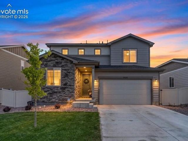 5424 Sunday Gulch Dr, Colorado Springs, CO 80925