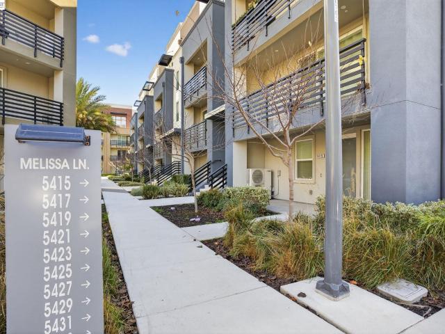 5425 Melissa Ln 221