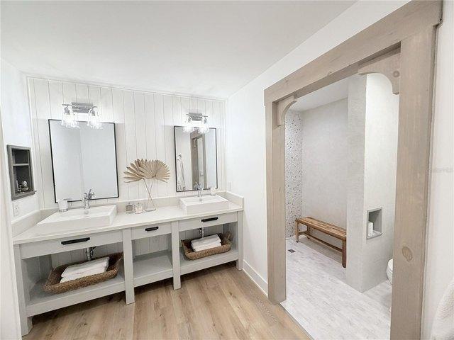 5425 Admiral Way Unit 1, Oxford, FL 34484