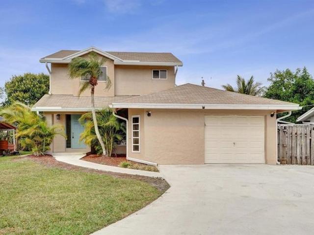 5425 Cleveland Rd, Delray Beach, FL 33484