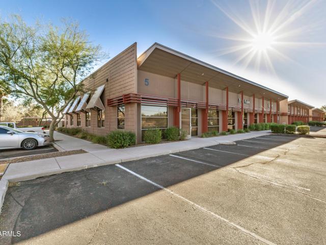 5425 E BELL Road # 140