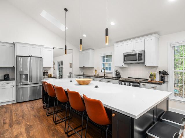 5425 Live Oak Trail