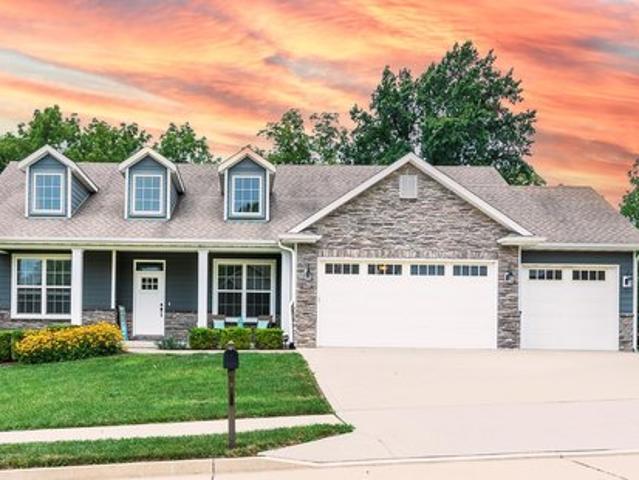 5425 Steeplechase Dr, Columbia, MO 65203